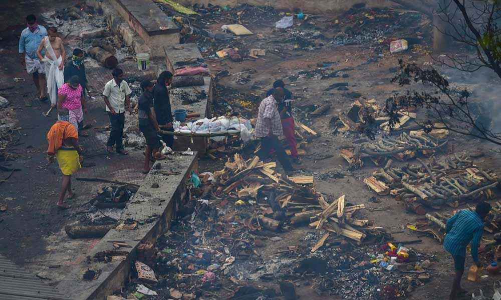 Final rites of Covid victims to be performed free of cost: Minister