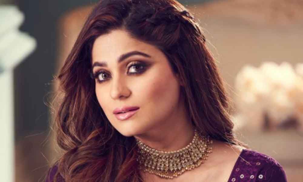 Shamity Shetty sets the weekend mood