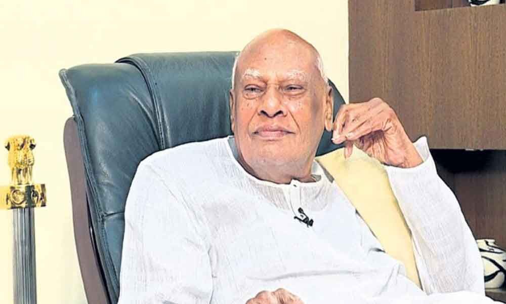 Konijeti Rosaiah: Know why he was more Popular as Finance Minister