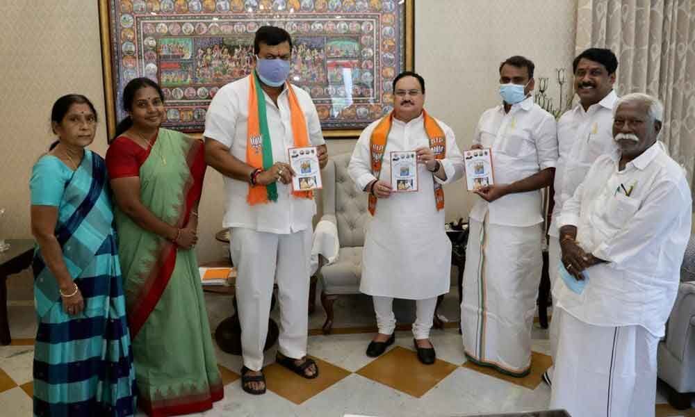 Khammam: Ponguleti Sudhakar Reddy calls on party chief JP Nadda