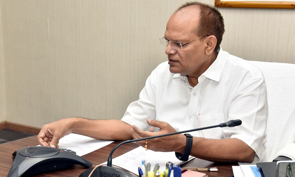 Telangana: CS Somesh Kumar tells Collectors, SPs to take up relief measures