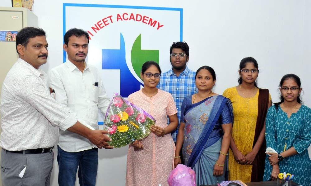 Ongole: Jahnavi NEET Academy sets record performance in Intermediate