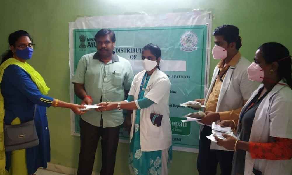 Tirupati: UCR creates awareness among DWCRA women on Covid