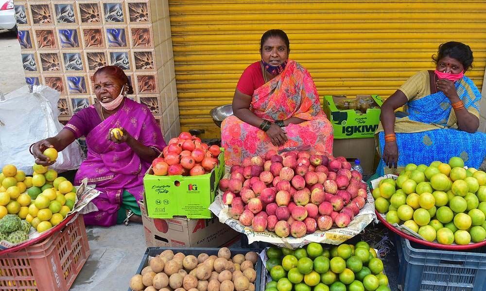 Street Vendors part of PM SVANidhi in tier 1 & 2 centers will be ...