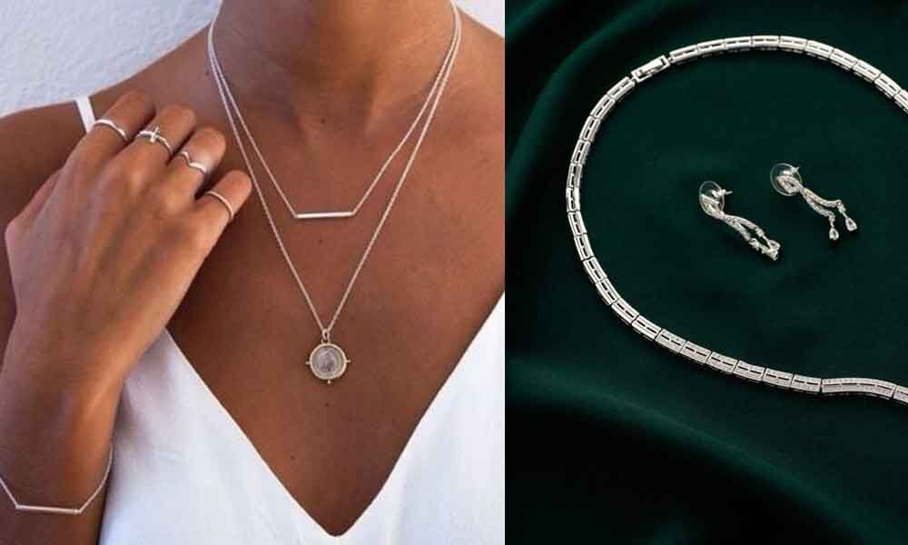 Minimal styling with fine silver