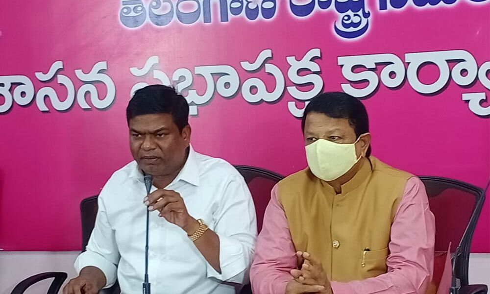 Hyderabad: TRS urges Congress to rein in Revanth Reddy