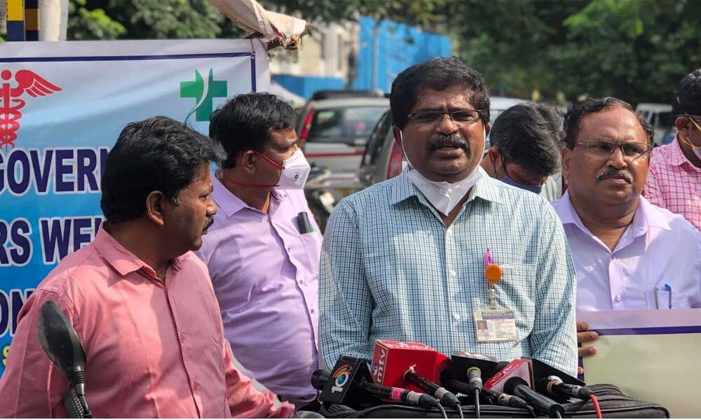 Hyderabad: Injustice cry by Dalit doctors; plan to up the ante soon