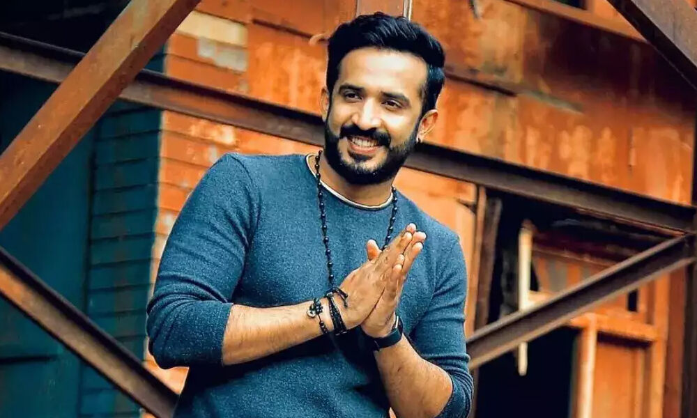 Anchor Ravi to stay in Bigg Boss house for a week?