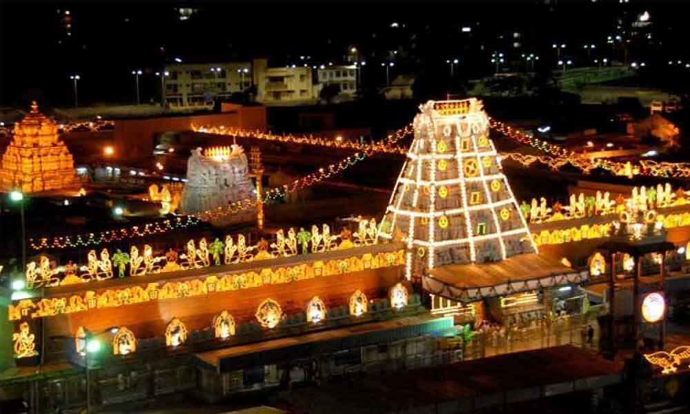 TTD starts Sarva Darshan tokens at Tirumala, devotees flock to temple ...