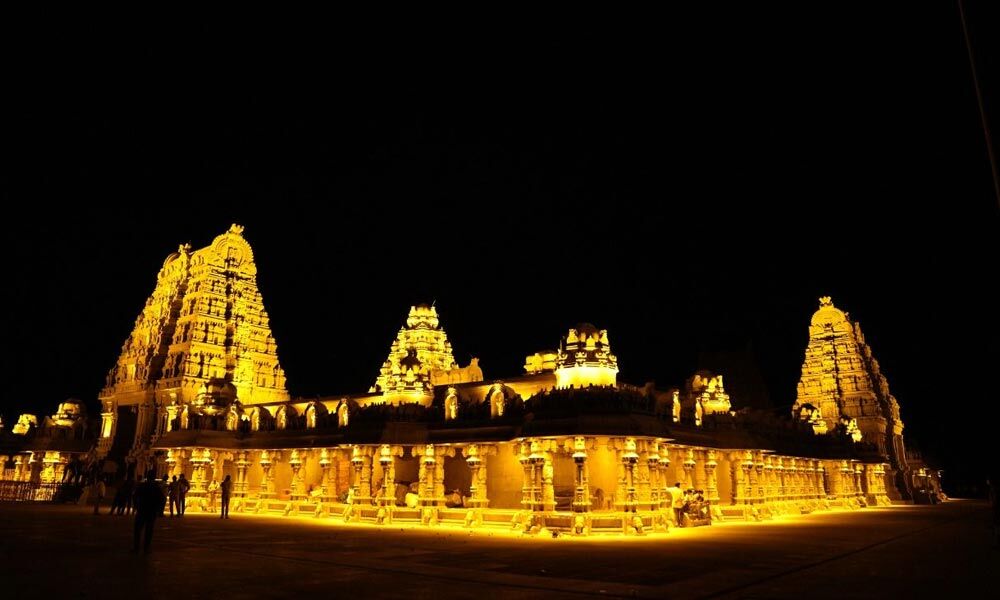 Donations pour in for Yadadri temple in Telangana