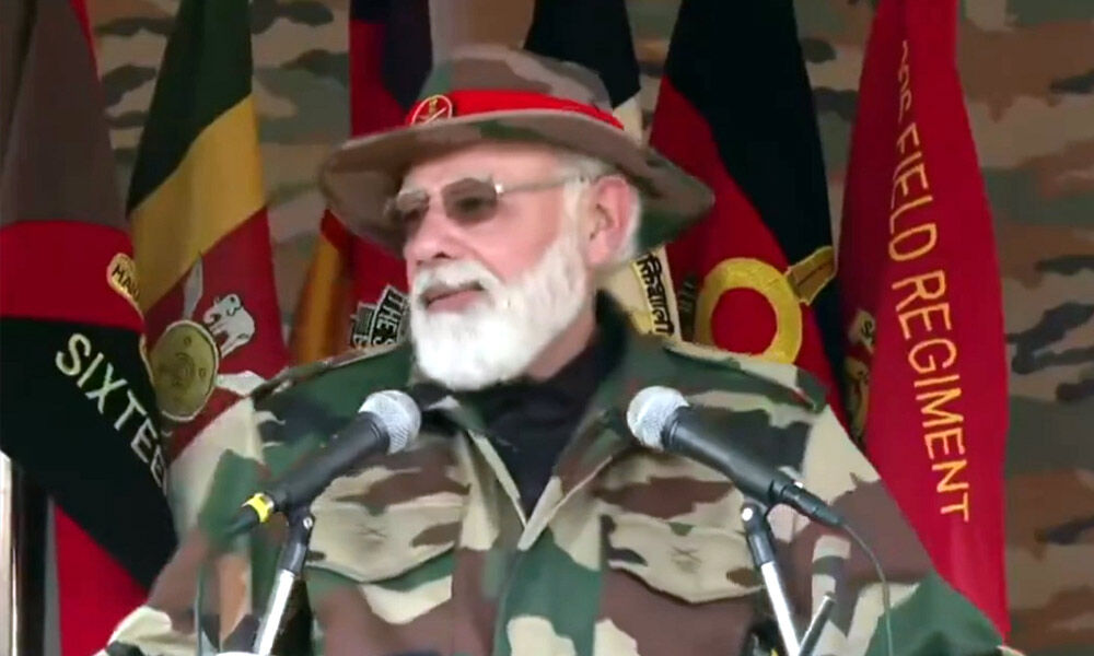 I have brought wishes of 130 cr Indians: Modi tells soldiers