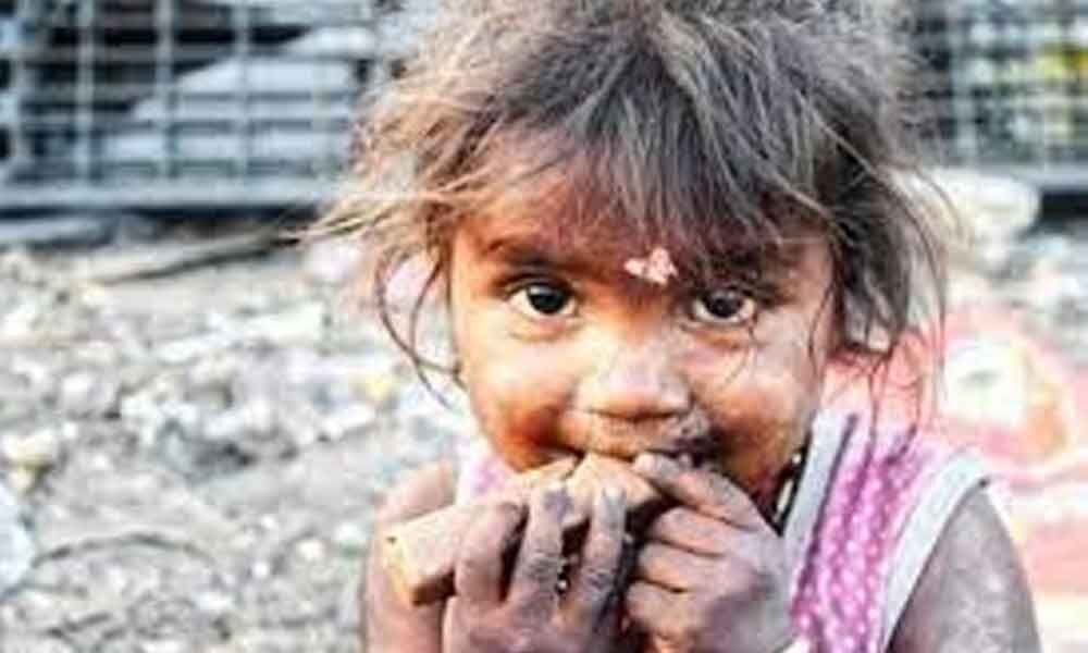 Provide food to people dying of hunger, Supreme Court tells Centre