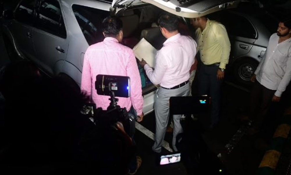 Records of land worth `100-cr seized in ACB raid on BDA