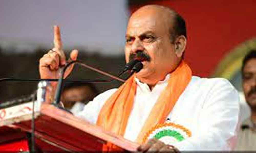 Bommai has failed to assert his leadership?