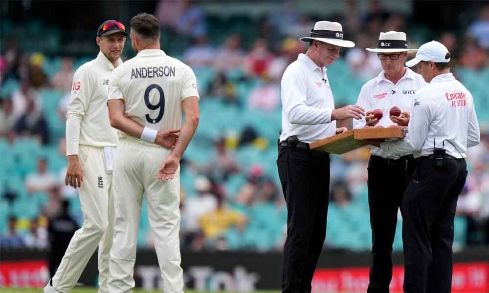 Australia 126-3 after rainswept Day 1 of 4th Ashes test