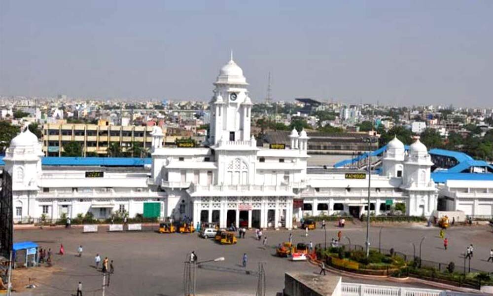 Hyderabad: Platform ticket rate hiked at Kacheguda station