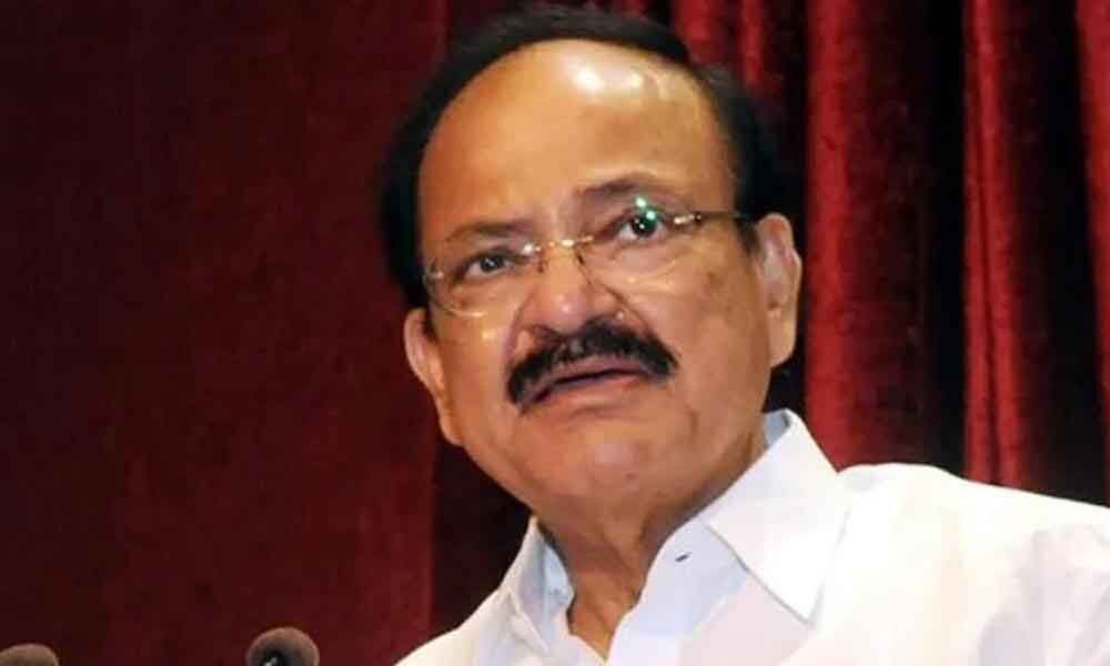 Venkaiah Naidu tests positive for Covid