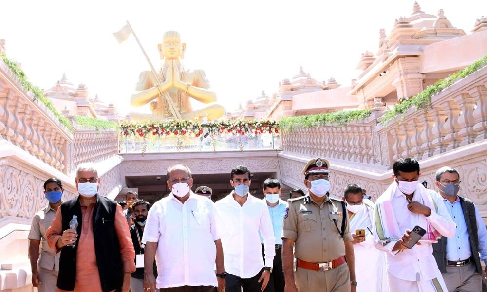 Telangana CS, DGP inspect arrangements for PM Modi's visit to Ramanagari