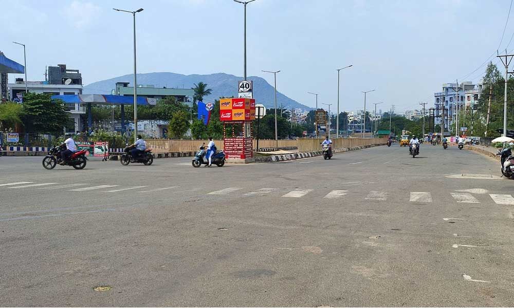 Visakhapatnam: 2-km-long stretch of BRTS road remains incomplete for long