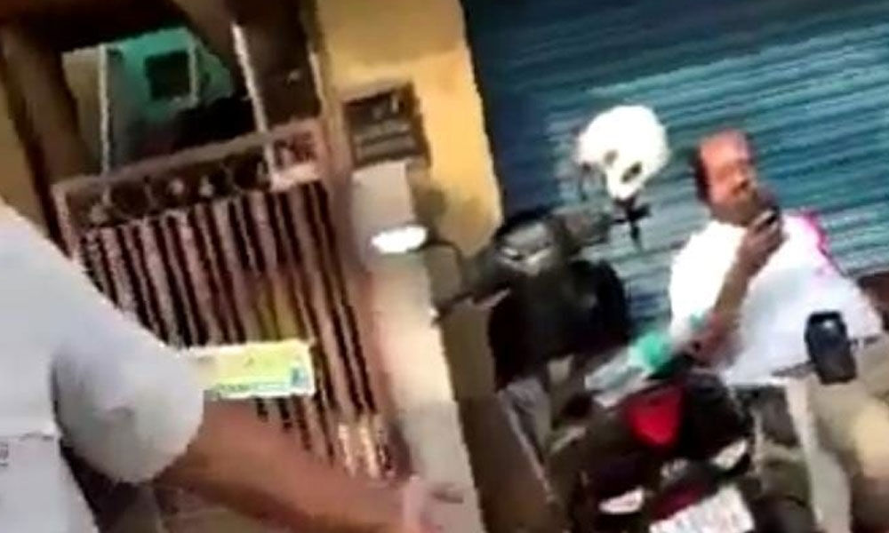 Karnataka: Yet another case of traffic police high-handedness, video ...