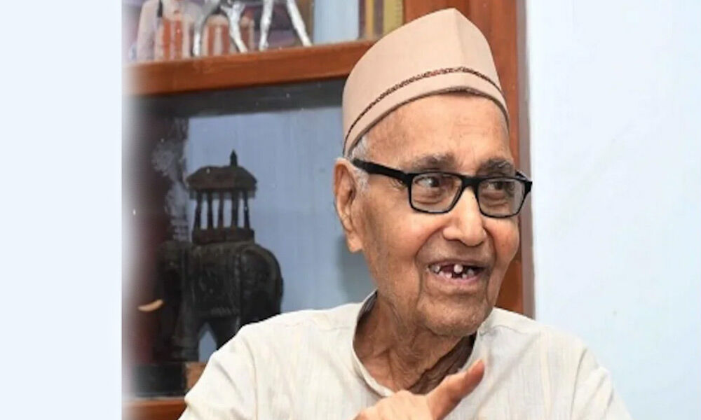 Kannada poet Chennaveera Kanavi passes away at 94