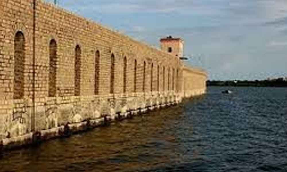 KTR for facelift to Gandipet Lake