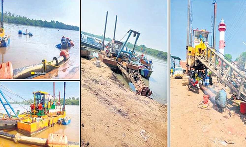 Andhra Pradesh: Construction works of four fishing harbours progresses ...