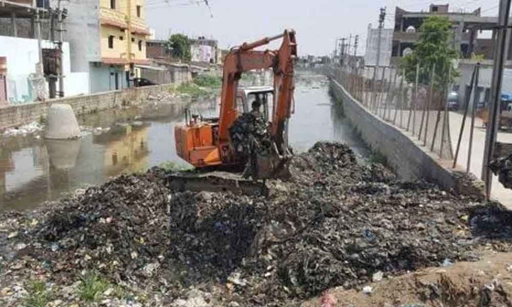 GHMC SZ staff crunch hits development works