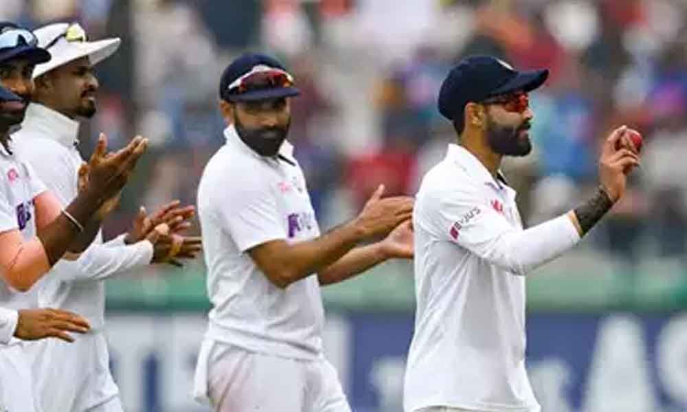 Jadeja, Ashwin make India's day
