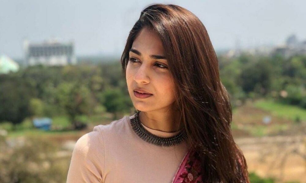 Vidhi Pandya recalls the time she received her first pay check