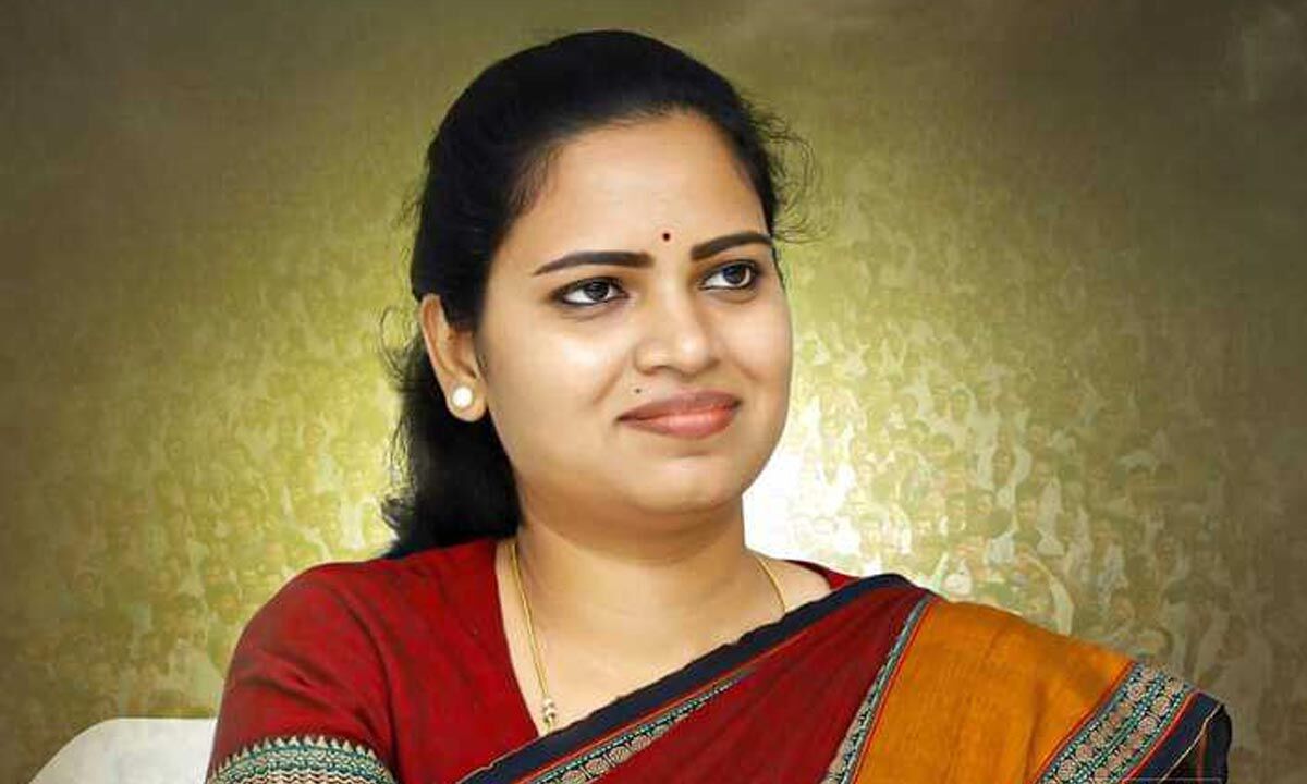Vidadala Rajini takes charge as AP Health minister, says will work for better medical services