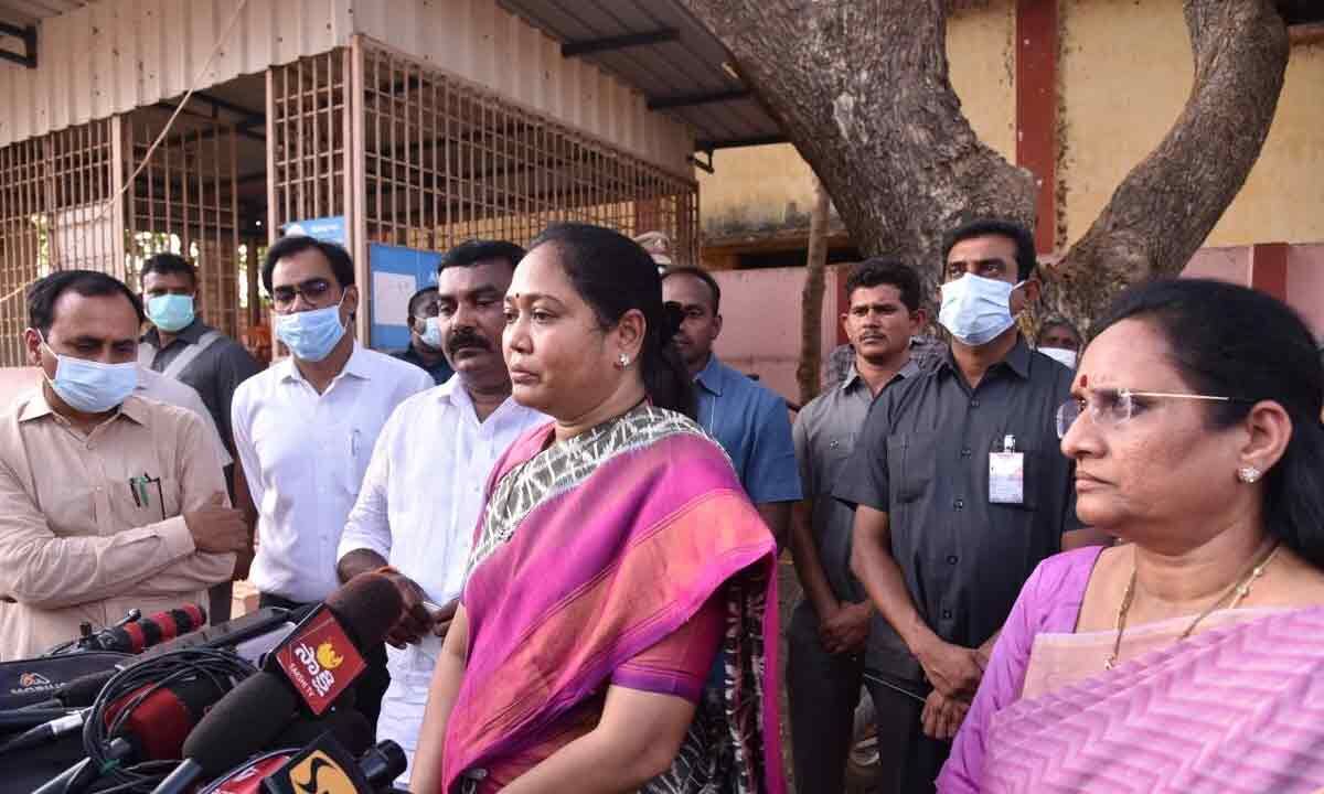 Duggirala woman murder: 10 lakh ex-gratia, house site announced to family