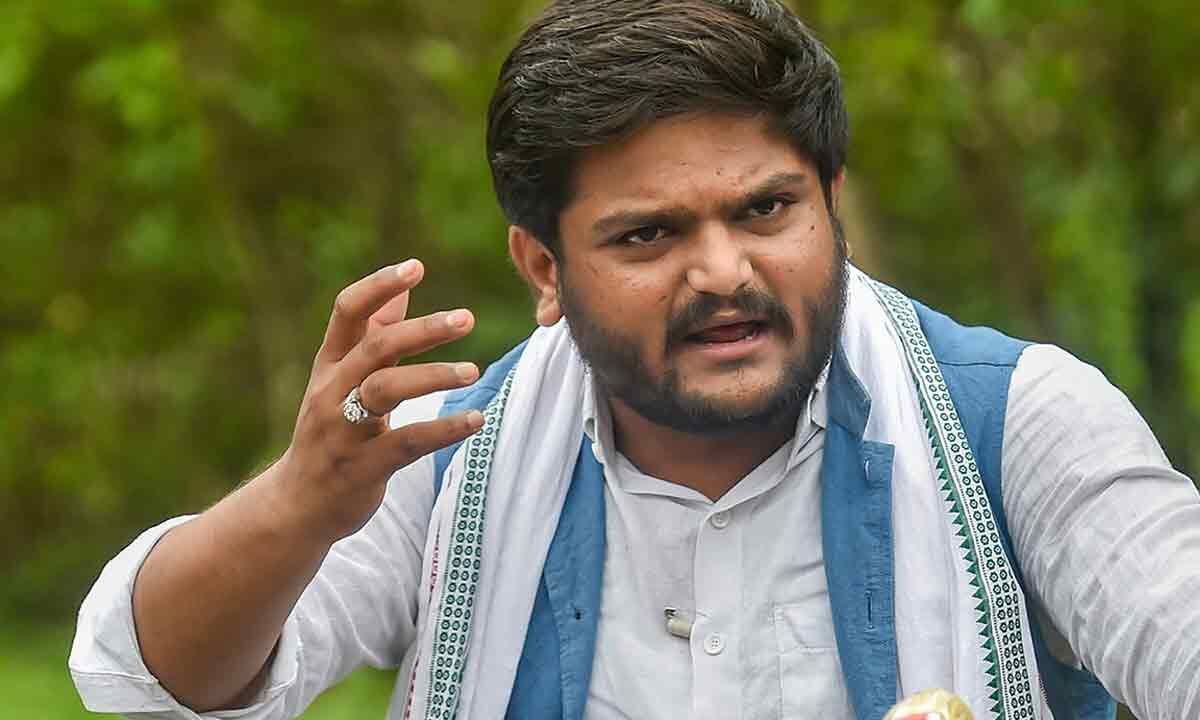 Congress leaders more focused on 'chicken sandwich', says Hardik Patel ...