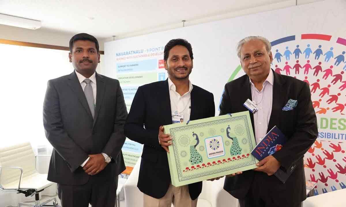 Tech Mahindra to work with AP on skill development