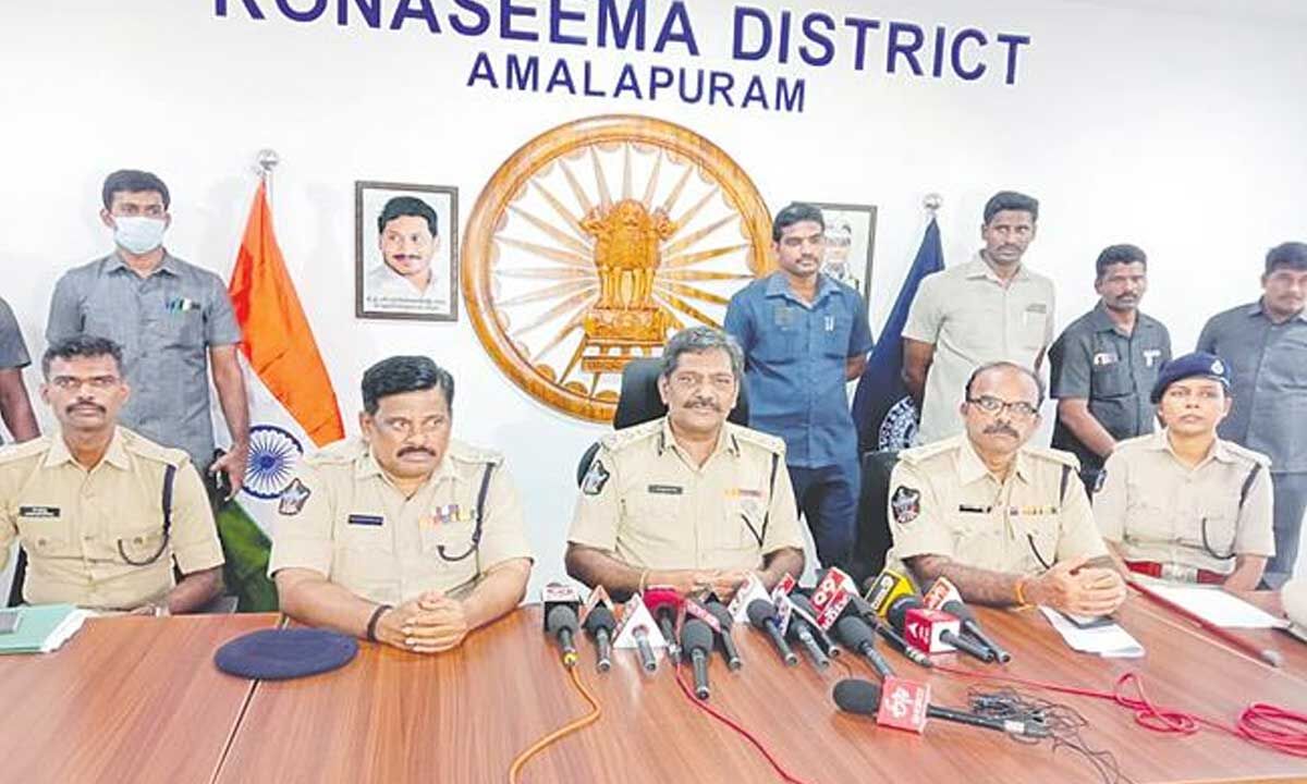 Andhra Pradesh: Police arrests 25 more accused in Amalapuram riots, to ...