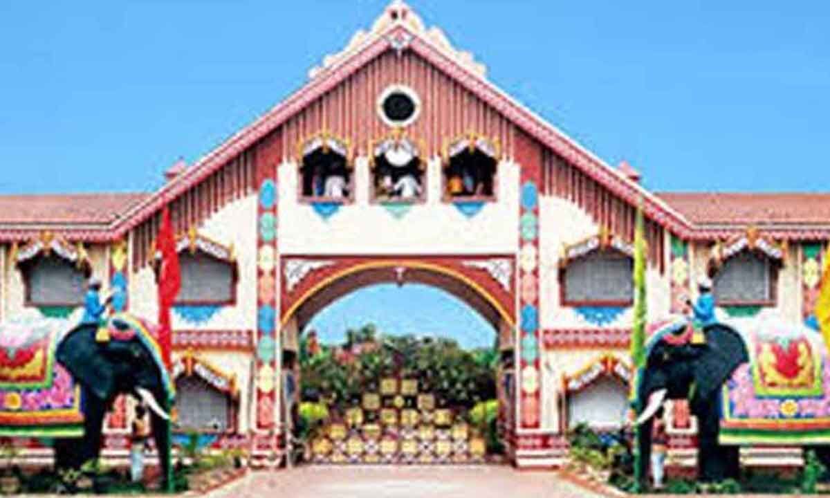 Gujarat handicrafts exhibition at Shilparamam from today
