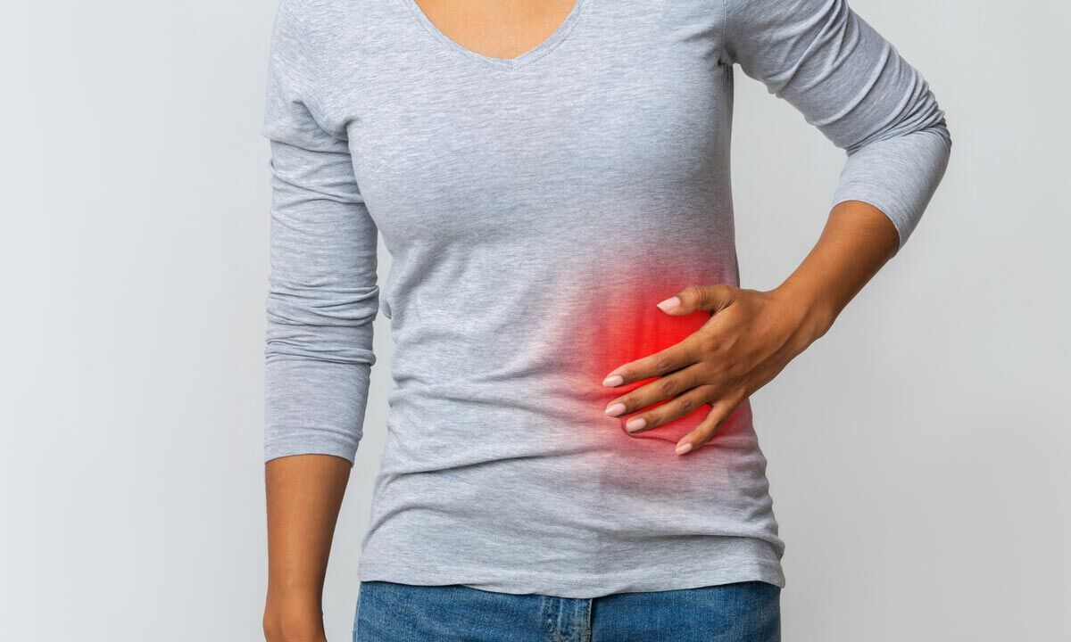 What causes pain in the left side of the Abdomen?