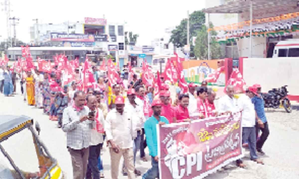 'CPI supports TRS to defeat BJP's nefarious designs'