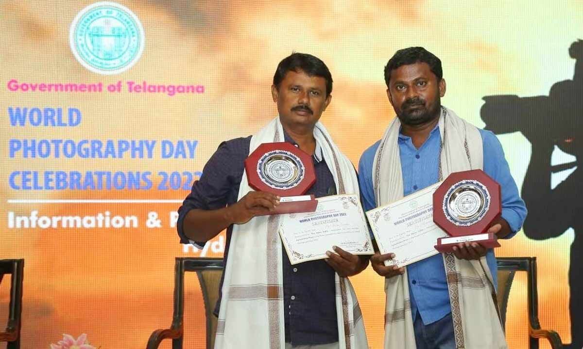 World Photography Day: 2 Hans lensmen bag awards