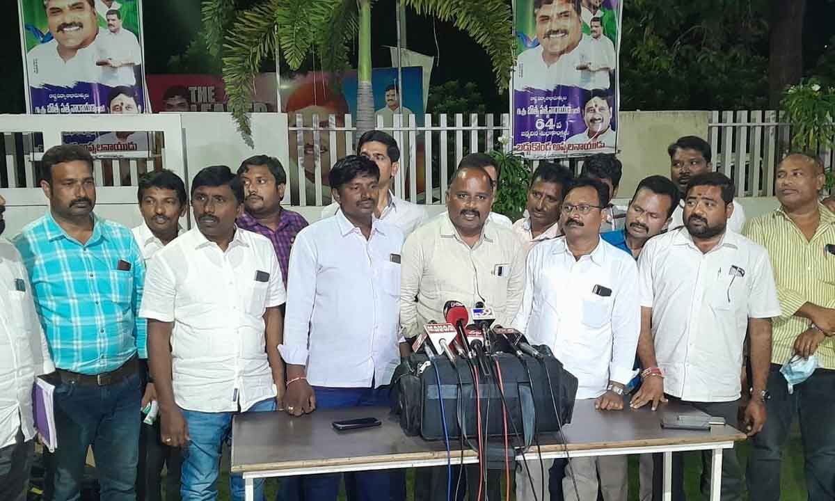 CPS talks fail, 'Chalo Vijayawada' on Sept 1