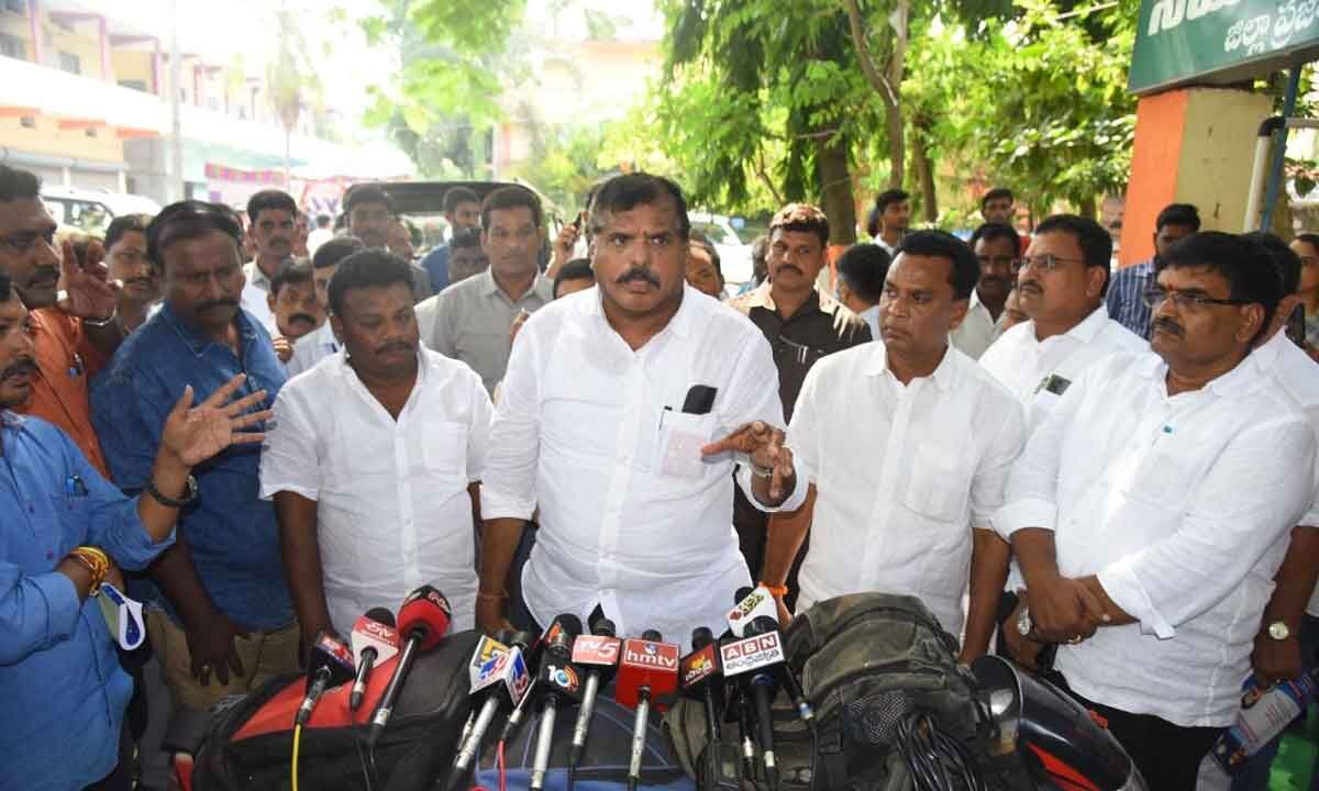 Employees are part of govt: Botcha Satyanarayana