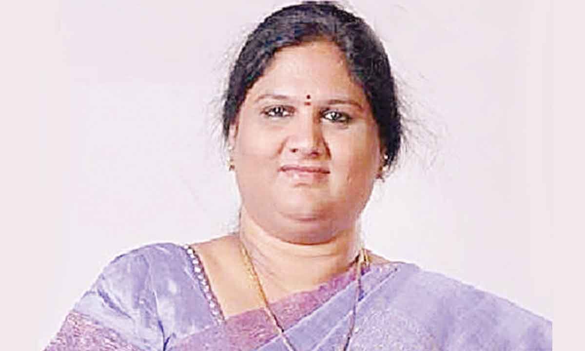Ex-Araku MP Kothapalli Geetha, hubby get 5-yr jail for bank fraud
