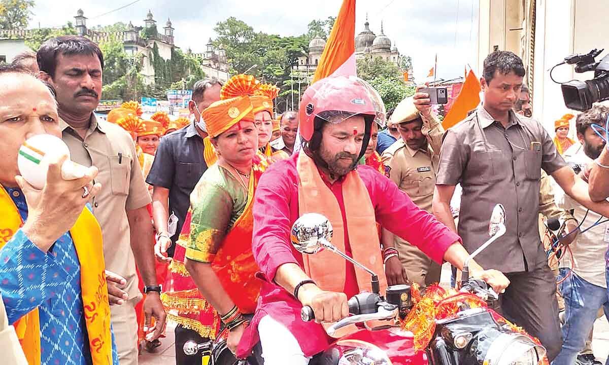 Hyderabad Liberation Day celebrations: BJP women's wing holds bike rally