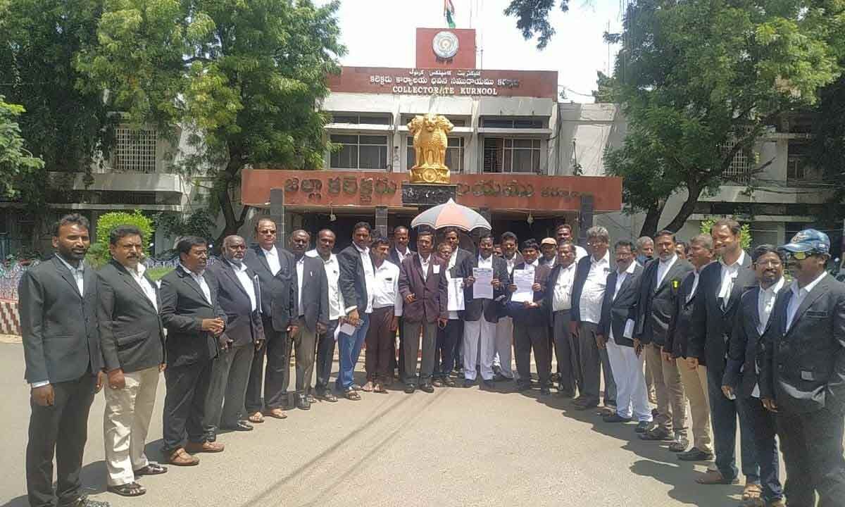 Shift High Court to Kurnool from Amaravati: Kurnool Bar Association