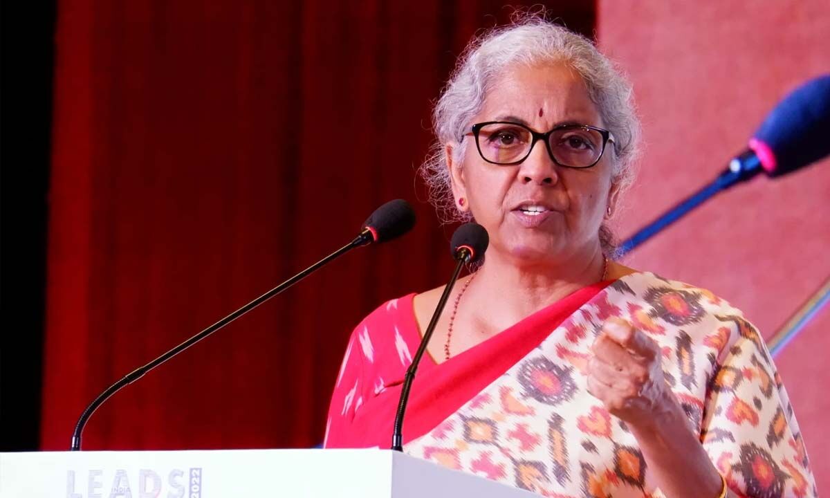 Finance Minister urges fintech players to engage more with govt