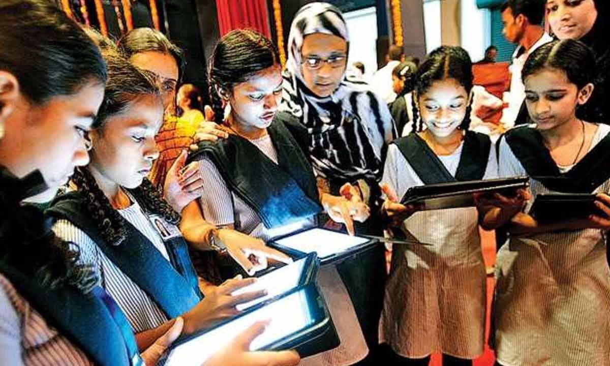 Vijayawada: Class 8 students have to wait 3 months more for tabs