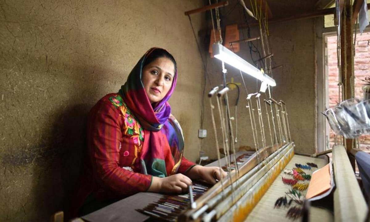 Shaheena Akhtar: The 'Kani' queen of Kashmir