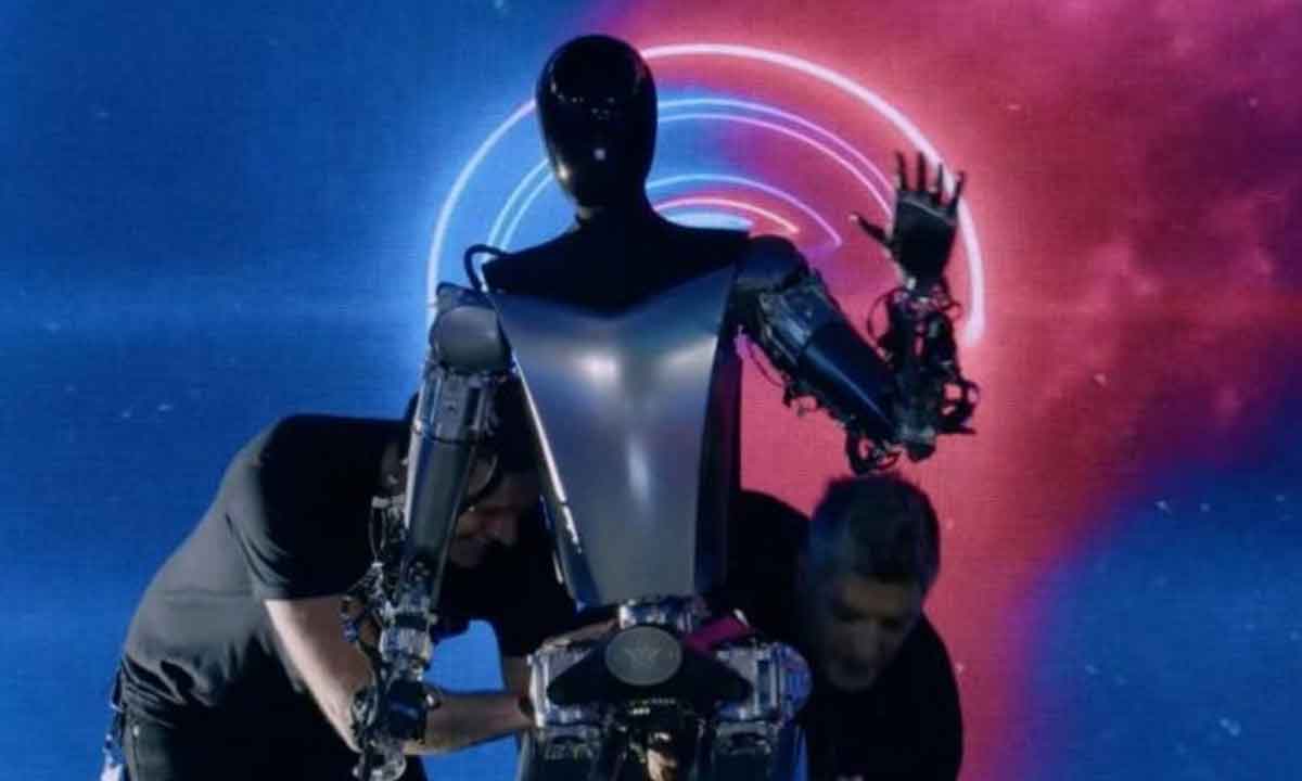 AI Day 2022 - Elon Musk unveils Tesla's first Humanoid Robot