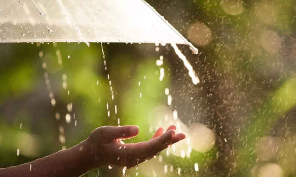 Moderate rains to lash city from October 5 to 7