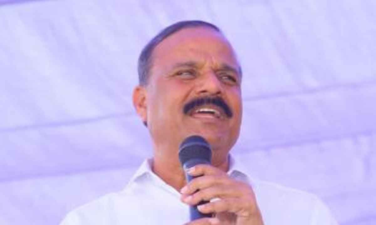 Prabhakr Reddy in fray for Munugodu by-poll from TRS
